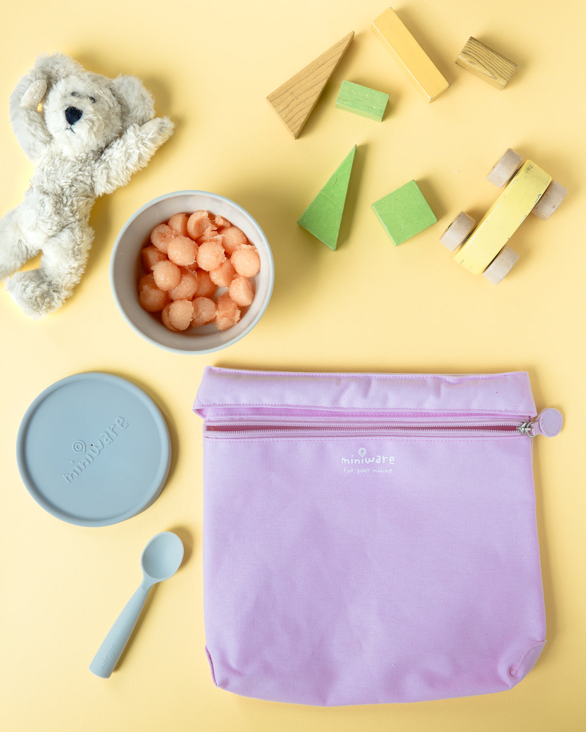 Summer Travel: 8 Tips for Flying with a Baby – Miniware